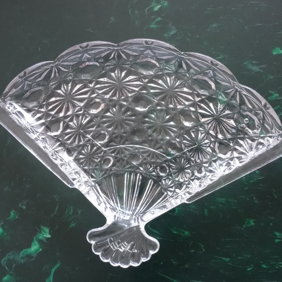 Avon | Accents | Avon Vintage Crystal Fan | Poshmark